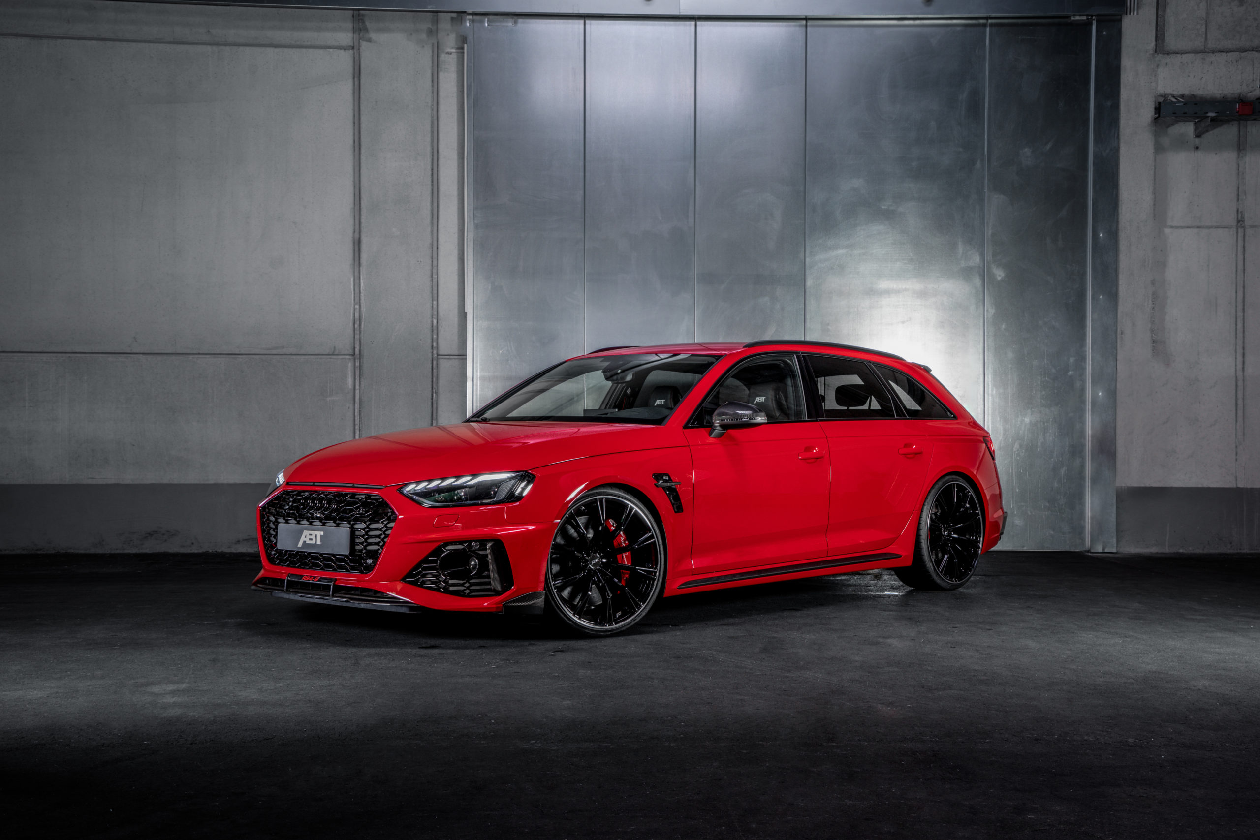Audi RS4-R ABT : RS4 dévergondée